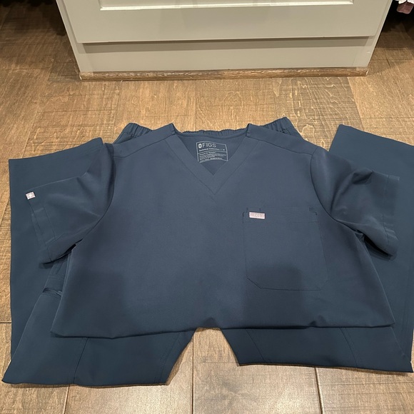 Figs | Pants | Mens Figs Dark Harbor Scrub Set | Poshmark